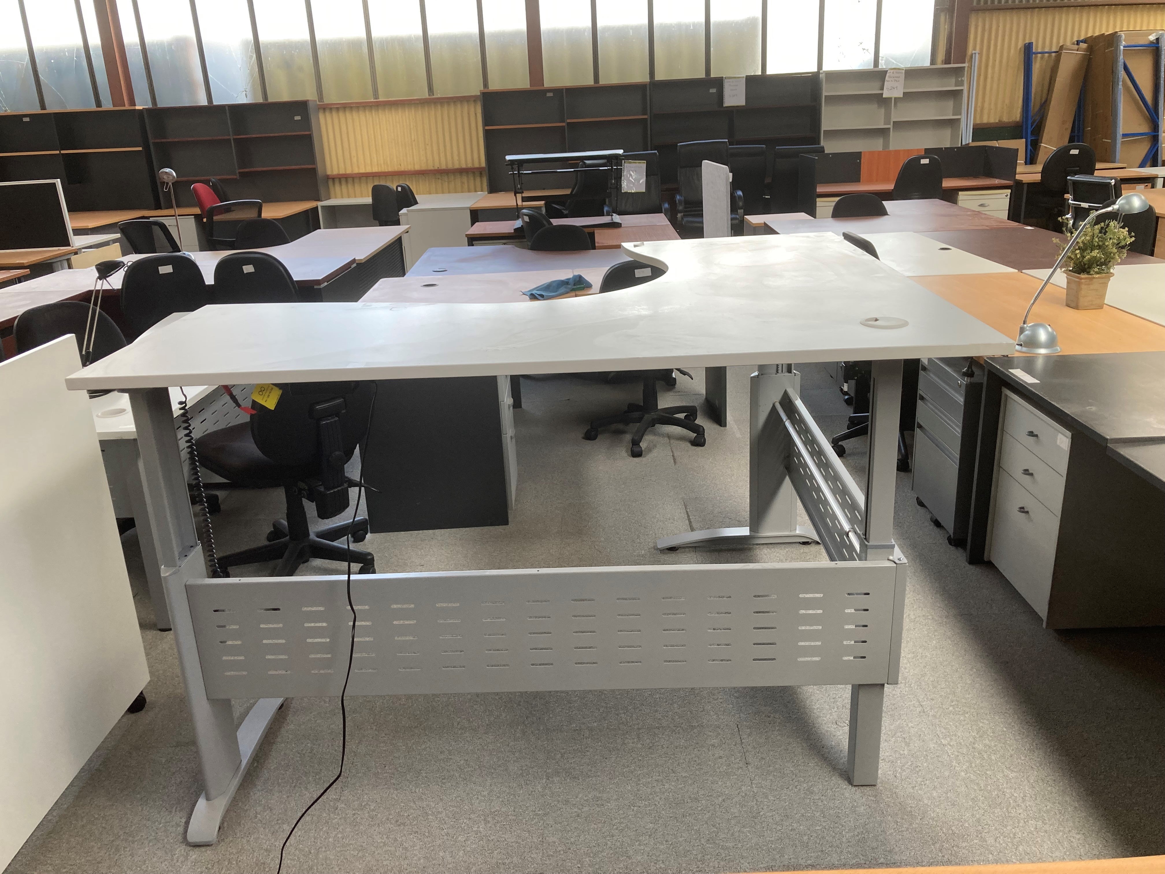 Second hand Height Adjustable workstation - 1800 x 1500 x 700 – Mack's ...