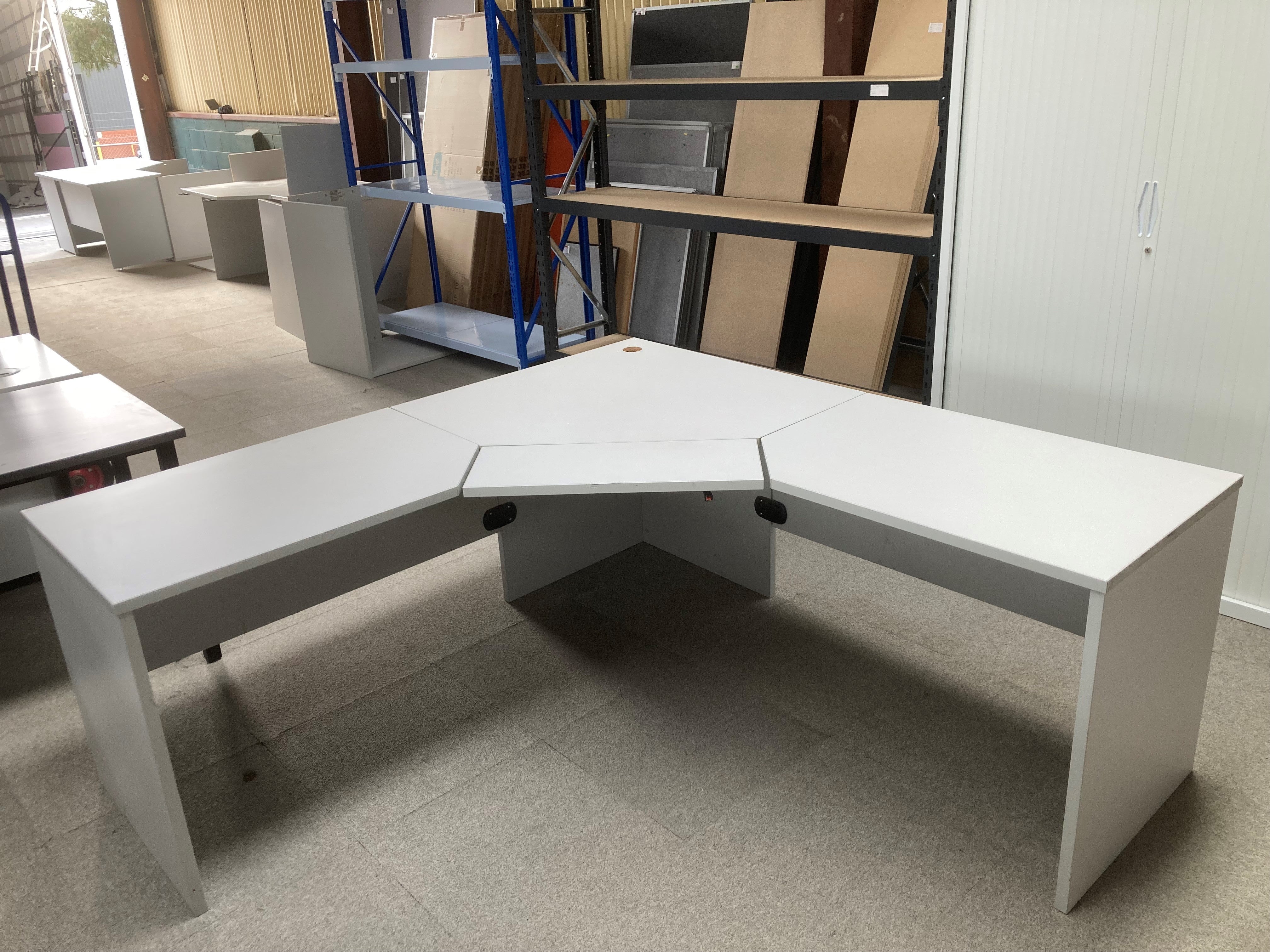 Second hand grey workstation - 1800 x 1800 x 600 – Mack's Office Furniture